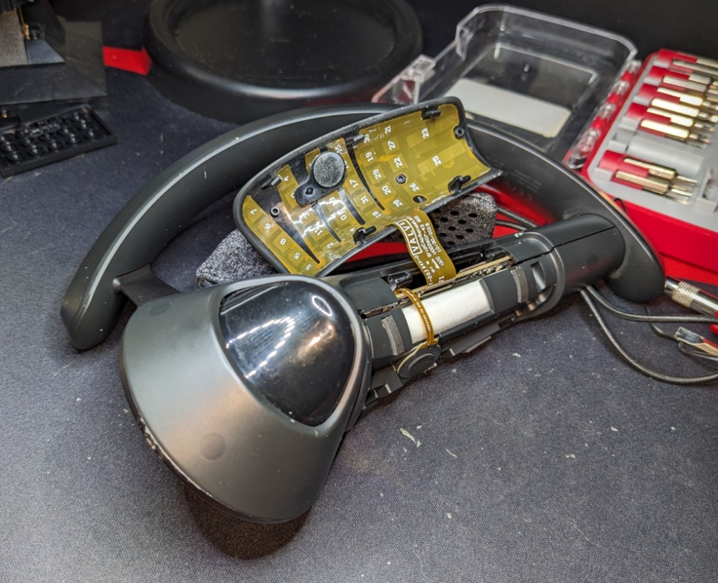 Replacing Valve Index Controller Batteries - Sometimes I Play Games